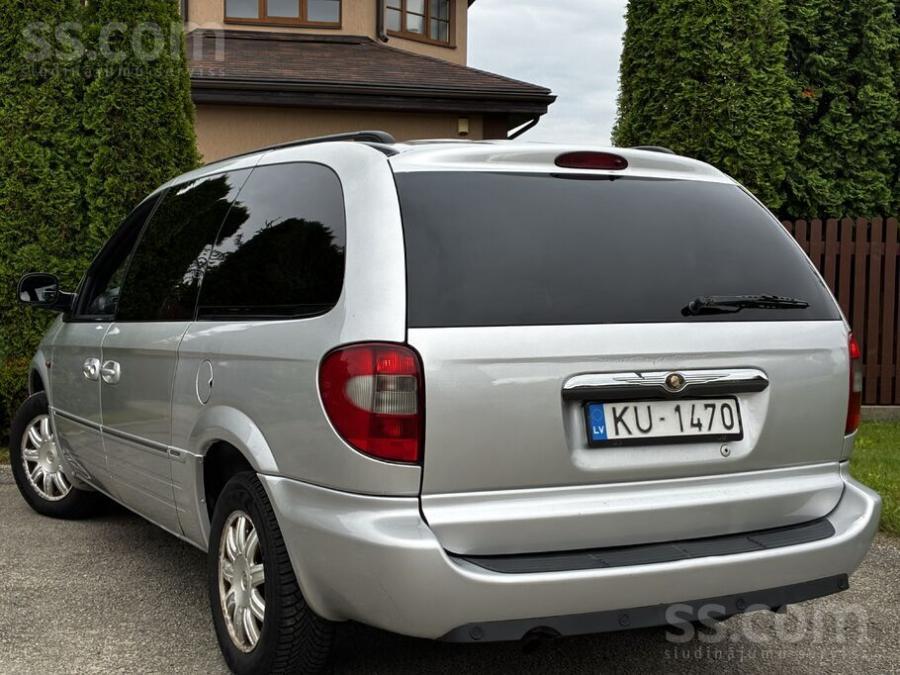 Chrysler Grand Voyager 2007 Rīga, ar dzinēja tilpumu 2.80 L un nobraukumu 282 tūkst. km par 2700 €, foto 9 vietnē AUTOMOTO.COM.LV