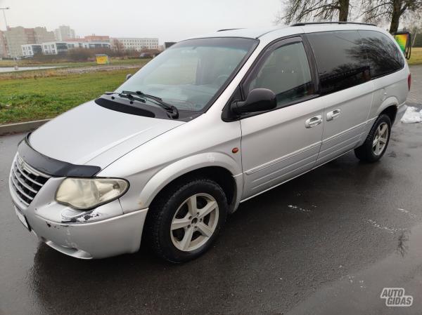 Chrysler Grand Voyager 2007 in Panevezys, with an engine capacity of 2.80 L and mileage of 300 thousand km for 650 €, photo 4 on AUTOMOTO.COM.LV