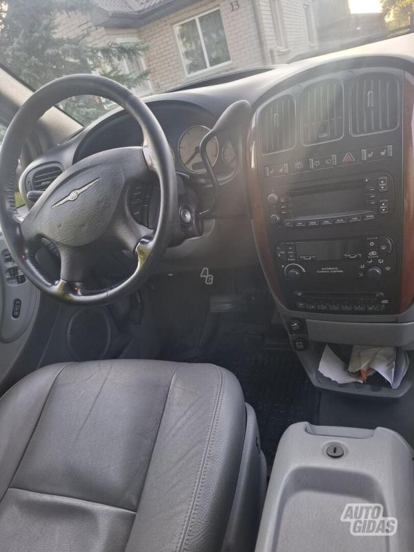 Chrysler Grand Voyager 2007 Kaišiadorys, ar dzinēja tilpumu 2.80 L un nobraukumu 360 tūkst. km par 1600 €, foto 7 vietnē AUTOMOTO.COM.LV