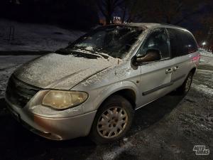 Chrysler Grand Voyager 2008 in Vilnius, with an engine capacity of 2.80 L and mileage of 345 thousand km for 499 €, photo 10 on AUTOMOTO.COM.LV
