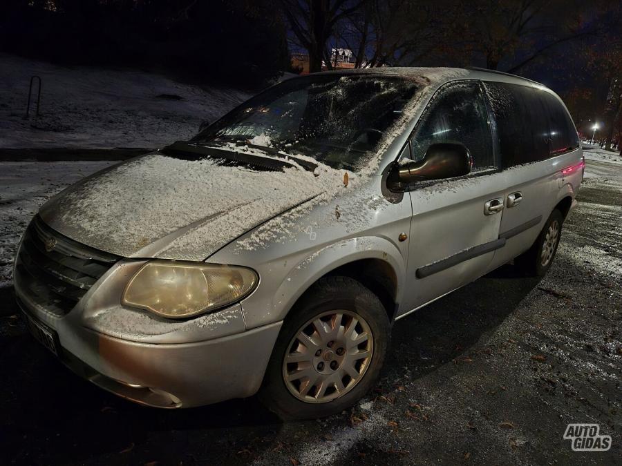 Chrysler Grand Voyager 2008 in Vilnius, with an engine capacity of 2.80 L and mileage of 345 thousand km for 499 €, photo 10 on AUTOMOTO.COM.LV