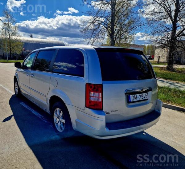 Chrysler Grand Voyager 2008 Jelgava, ar dzinēja tilpumu 2.80 L un nobraukumu 324 tūkst. km par 2600 €, foto 6 vietnē AUTOMOTO.COM.LV