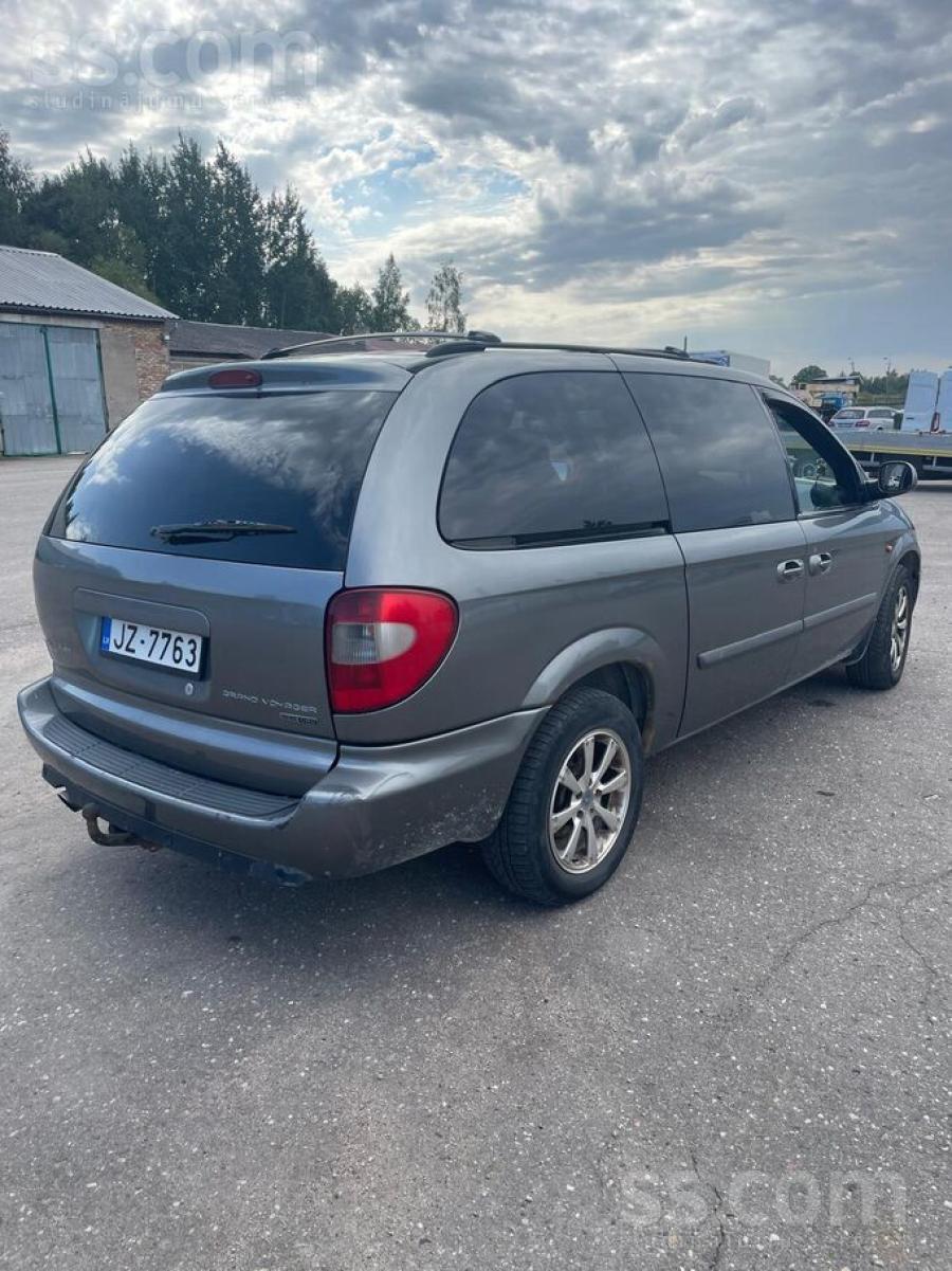 Chrysler Grand Voyager 2008 Jelgava, ar dzinēja tilpumu 2.70 L un nobraukumu 218 tūkst. km par 1500 €, foto 4 vietnē AUTOMOTO.COM.LV