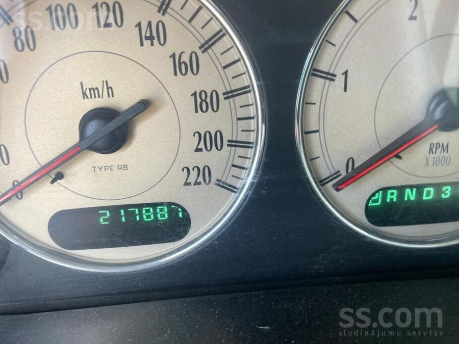 Chrysler Grand Voyager 2008 Jelgava, ar dzinēja tilpumu 2.70 L un nobraukumu 218 tūkst. km par 1500 €, foto 6 vietnē AUTOMOTO.COM.LV