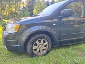 Chrysler Grand Voyager 2009 in Kuldiga, with an engine capacity of 2.80 L and mileage of 395 thousand km for 2760 €, photo 11 on AUTOMOTO.COM.LV