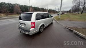 Chrysler Grand Voyager 2010 Rīga, ar dzinēja tilpumu 2.80 L un nobraukumu 298 tūkst. km par 3000 €, foto 4 vietnē AUTOMOTO.COM.LV