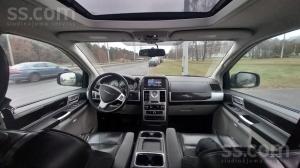 Chrysler Grand Voyager 2010 Rīga, ar dzinēja tilpumu 2.80 L un nobraukumu 298 tūkst. km par 3000 €, foto 7 vietnē AUTOMOTO.COM.LV