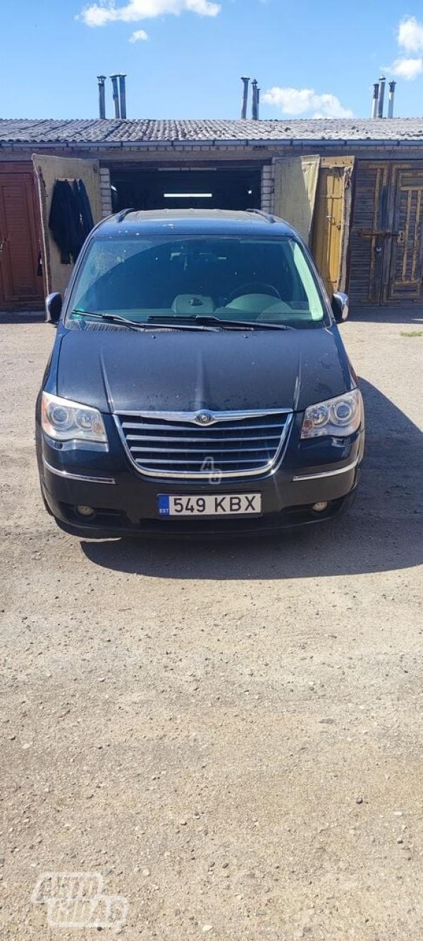 Chrysler Grand Voyager 2010 in Panevezys, with an engine capacity of 2.80 L and mileage of 250 thousand km for 2500 €, photo 2 on AUTOMOTO.COM.LV