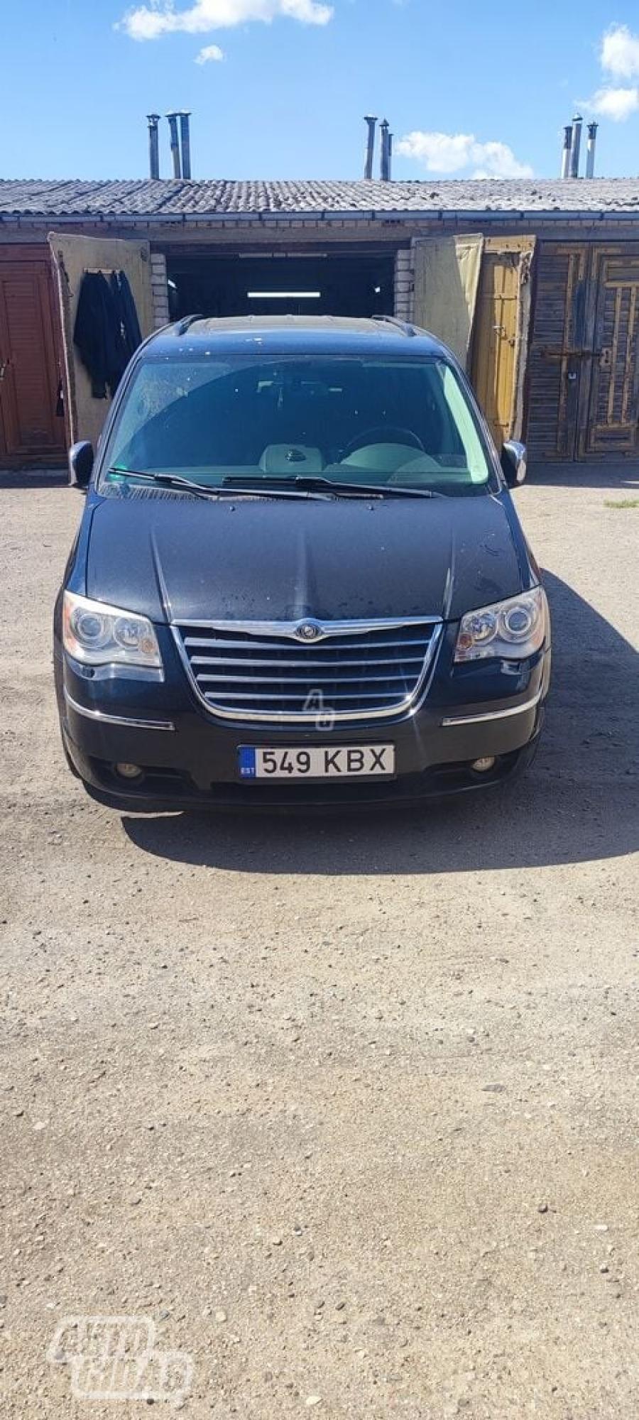 Chrysler Grand Voyager 2010 Panevēža, ar dzinēja tilpumu 2.80 L un nobraukumu 250 tūkst. km par 2500 €, foto 3 vietnē AUTOMOTO.COM.LV