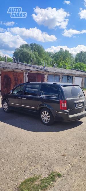 Chrysler Grand Voyager 2010 Panevēža, ar dzinēja tilpumu 2.80 L un nobraukumu 250 tūkst. km par 2500 €, foto 8 vietnē AUTOMOTO.COM.LV
