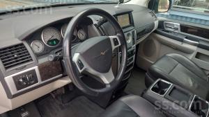 Chrysler Grand Voyager 2010 Rīga, ar dzinēja tilpumu 2.80 L un nobraukumu 159 tūkst. km par 6890 €, foto 4 vietnē AUTOMOTO.COM.LV