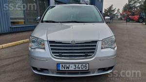 Chrysler Grand Voyager 2010 Rīga, ar dzinēja tilpumu 2.80 L un nobraukumu 159 tūkst. km par 6890 €, foto 14 vietnē AUTOMOTO.COM.LV