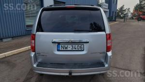 Chrysler Grand Voyager 2010 Rīga, ar dzinēja tilpumu 2.80 L un nobraukumu 159 tūkst. km par 6890 €, foto 15 vietnē AUTOMOTO.COM.LV