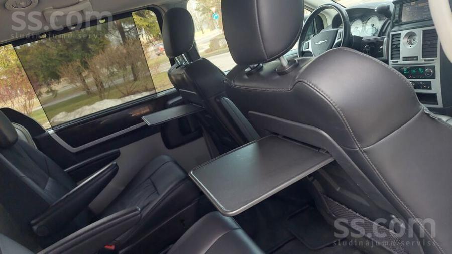 Chrysler Grand Voyager 2010 Rīga, ar dzinēja tilpumu 2.80 L un nobraukumu 159 tūkst. km par 6890 €, foto 16 vietnē AUTOMOTO.COM.LV