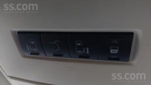 Chrysler Grand Voyager 2010 Rīga, ar dzinēja tilpumu 2.80 L un nobraukumu 159 tūkst. km par 6890 €, foto 17 vietnē AUTOMOTO.COM.LV