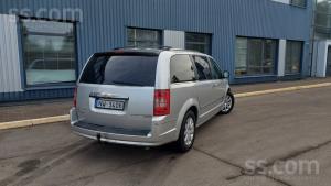 Chrysler Grand Voyager 2010 Rīga, ar dzinēja tilpumu 2.80 L un nobraukumu 159 tūkst. km par 6890 €, foto 22 vietnē AUTOMOTO.COM.LV