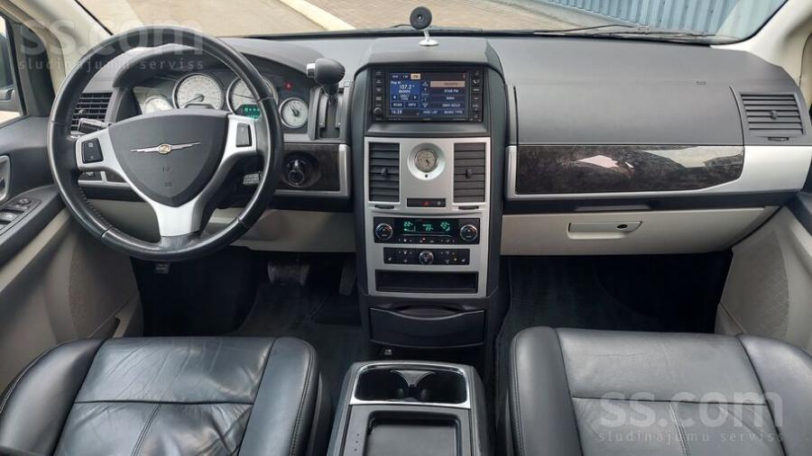 Chrysler Grand Voyager 2010 Rīga, ar dzinēja tilpumu 2.80 L un nobraukumu 159 tūkst. km par 6890 €, foto 28 vietnē AUTOMOTO.COM.LV
