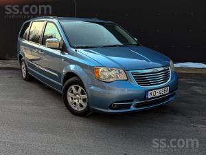 Chrysler Grand Voyager 2011 in Jelgava, with an engine capacity of 3.60 L and mileage of 215 thousand km for 5995 €, photo  on AUTOMOTO.COM.LV