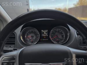 Chrysler Grand Voyager 2011 Jelgava, ar dzinēja tilpumu 3.60 L un nobraukumu 215 tūkst. km par 5995 €, foto 14 vietnē AUTOMOTO.COM.LV