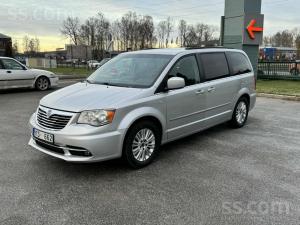 Chrysler Grand Voyager 2012 Rīga, ar dzinēja tilpumu 2.80 L un nobraukumu 374 tūkst. km par 6500 €, foto 4 vietnē AUTOMOTO.COM.LV