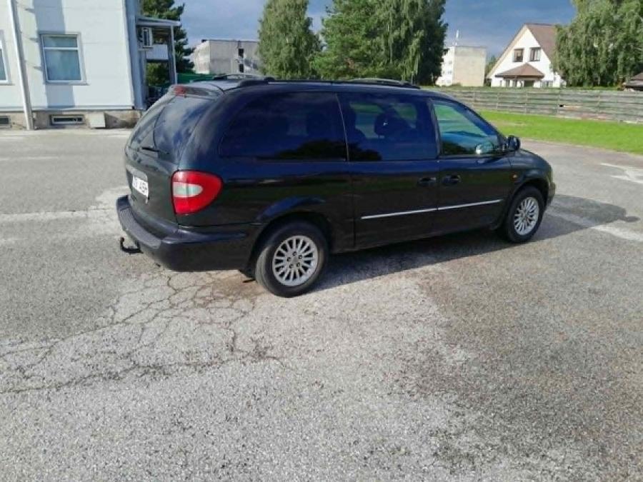 Chrysler Grand Voyager 2003 Tartu, ar dzinēja tilpumu 3.30 L un nobraukumu 294 tūkst. km par 3000 €, foto 3 vietnē AUTOMOTO.COM.LV