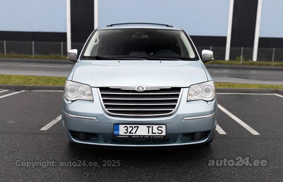 Chrysler Grand Voyager 2008 Tallina, ar dzinēja tilpumu 2.80 L un nobraukumu 347 tūkst. km par 3499 €, foto 2 vietnē AUTOMOTO.COM.LV