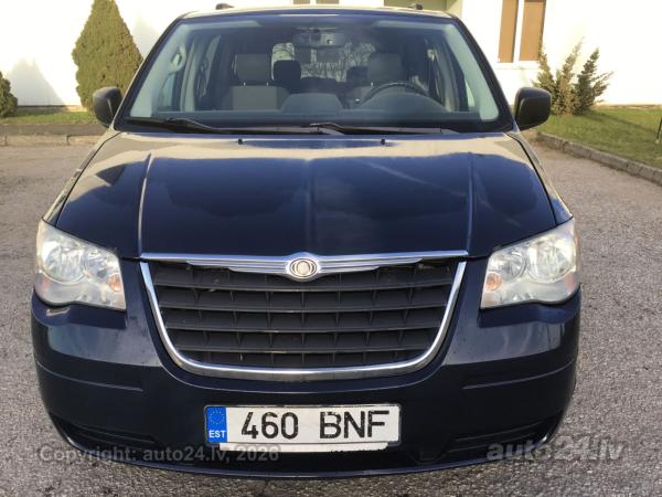 Chrysler Grand Voyager 2008 in Tartu, with an engine capacity of 2.80 L and mileage of 0 thousand km for 2250 €, photo 2 on AUTOMOTO.COM.LV