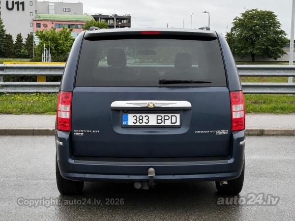 Chrysler Grand Voyager 2008 Tallina, ar dzinēja tilpumu 2.80 L un nobraukumu 311 tūkst. km par 4399 €, foto 3 vietnē AUTOMOTO.COM.LV