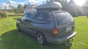 Violet Chrysler Grand Voyager 1996 in Ogre, with an engine capacity of 3.30 L and mileage of 530 thousand km for 450 €, photo 3 on AUTOMOTO.COM.LV