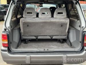 White Chrysler Grand Voyager 1995 in Riga, with an engine capacity of 3.30 L and mileage of 253 thousand km for 4950 €, photo 29 on AUTOMOTO.COM.LV