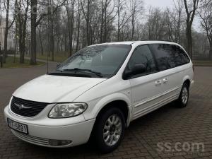 Balts Chrysler Grand Voyager 2002 Rīga, ar dzinēja tilpumu 3.80 L un nobraukumu 221 tūkst. km par 2450 €, foto  vietnē AUTOMOTO.COM.LV