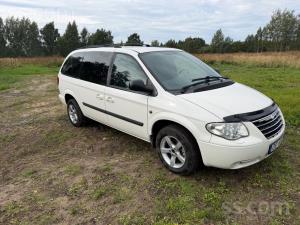 Balts Chrysler Grand Voyager 2006 Rīga, ar dzinēja tilpumu 3.30 L un nobraukumu 225 tūkst. km par 4400 €, foto 6 vietnē AUTOMOTO.COM.LV