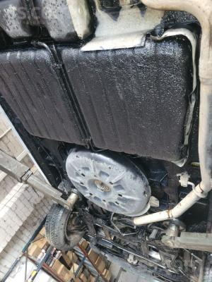 Balts Chrysler Grand Voyager 2006 Rīga, ar dzinēja tilpumu 3.30 L un nobraukumu 225 tūkst. km par 4400 €, foto 9 vietnē AUTOMOTO.COM.LV
