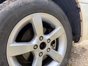 Balts Chrysler Grand Voyager 2006 Rīga, ar dzinēja tilpumu 3.30 L un nobraukumu 225 tūkst. km par 4400 €, foto 16 vietnē AUTOMOTO.COM.LV
