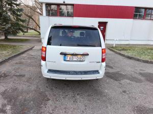 Balts Chrysler Grand Voyager 2009 Klaipėda, ar dzinēja tilpumu 3.78 L un nobraukumu 300 tūkst. km par 3000 €, foto 11 vietnē AUTOMOTO.COM.LV