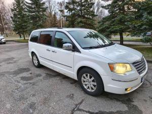 Balts Chrysler Grand Voyager 2009 Klaipėda, ar dzinēja tilpumu 3.78 L un nobraukumu 300 tūkst. km par 3000 €, foto 12 vietnē AUTOMOTO.COM.LV
