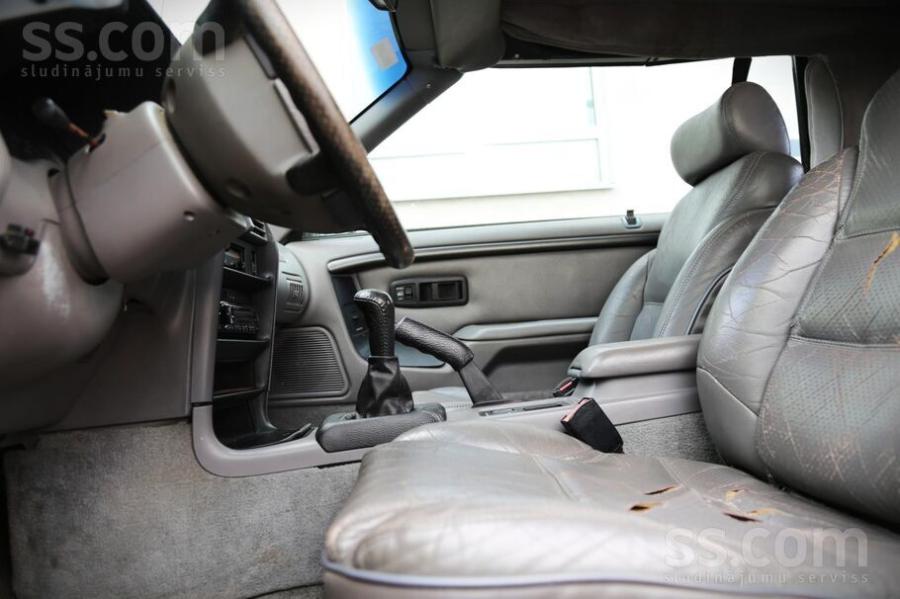 Melns Chrysler le-baron 1991 Rīga, ar dzinēja tilpumu 2.50 L un nobraukumu 213 tūkst. km par 4495 €, foto 10 vietnē AUTOMOTO.COM.LV