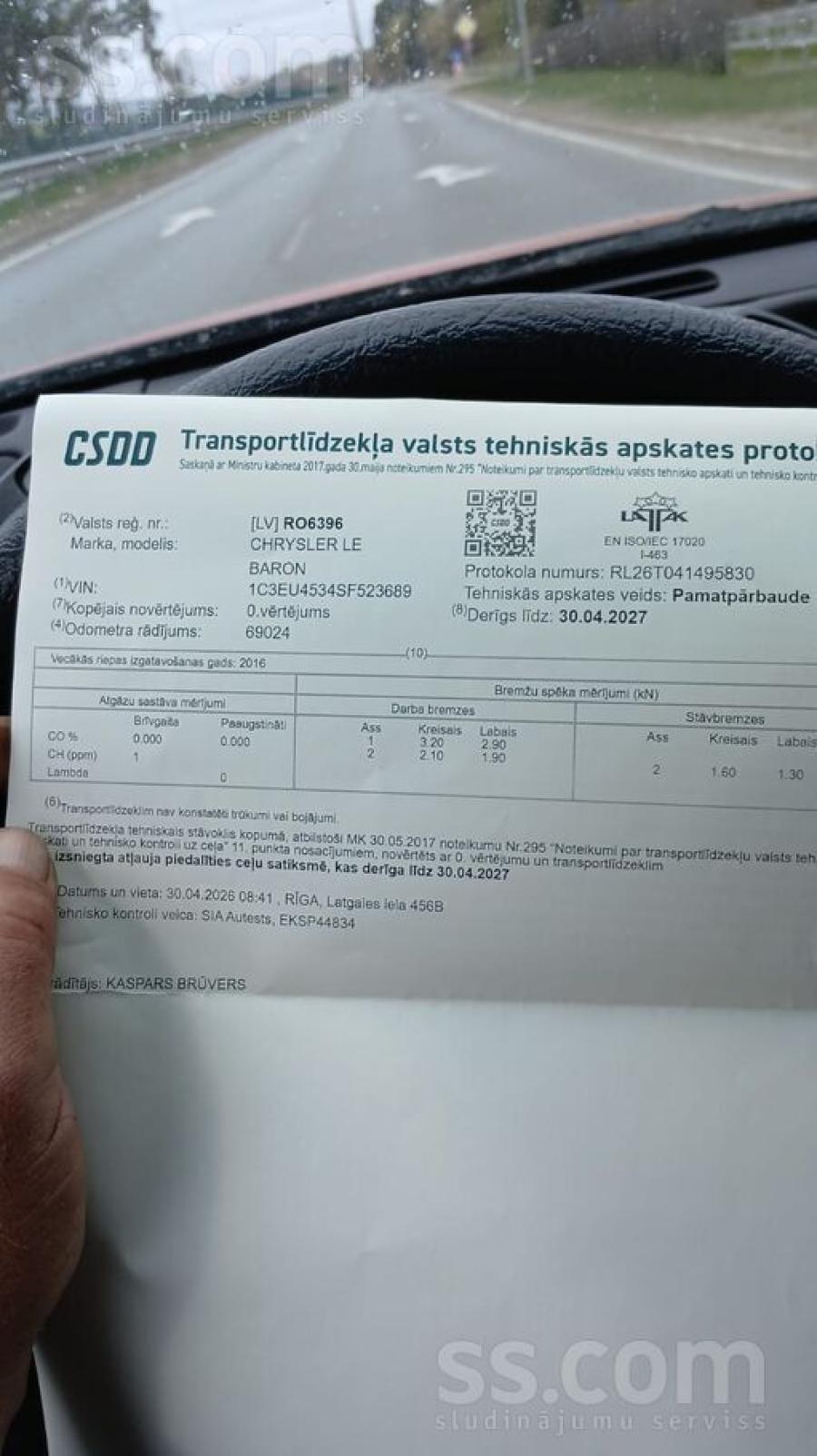 Sarkans Chrysler le-baron 1994 Rīga, ar dzinēja tilpumu 3.00 L un nobraukumu 111 tūkst. km par 4950 €, foto 7 vietnē AUTOMOTO.COM.LV