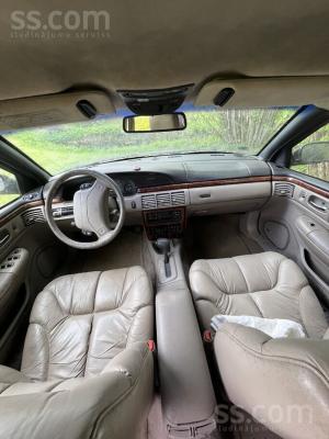Melns Chrysler LHS 1995 Valka, ar dzinēja tilpumu 3.50 L un nobraukumu 154 tūkst. km par 700 €, foto 5 vietnē AUTOMOTO.COM.LV