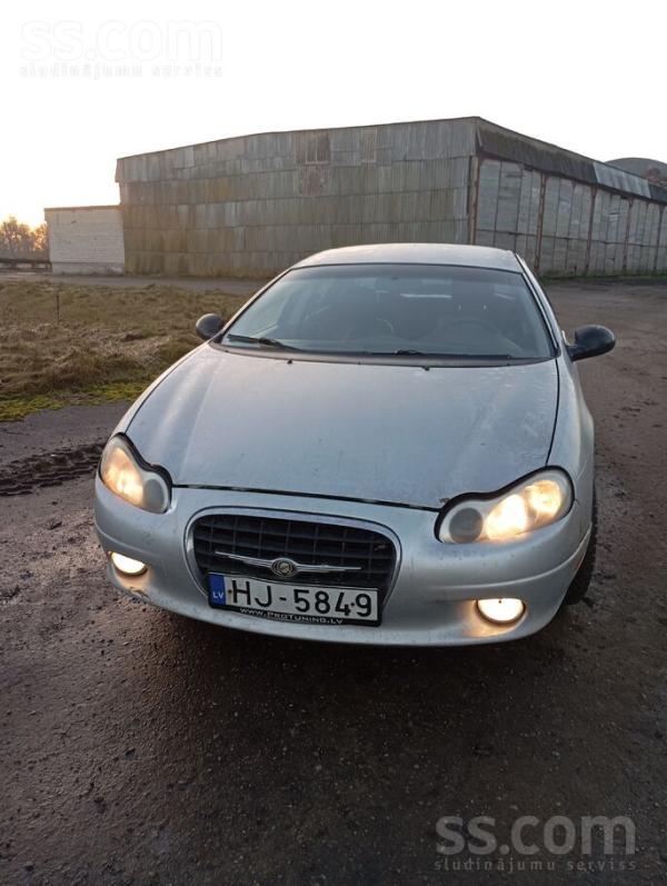 Pelēks Chrysler LHS 2000 Dobele, ar dzinēja tilpumu 3.50 L un nobraukumu 277 tūkst. km par 1550 €, foto 1 vietnē AUTOMOTO.COM.LV