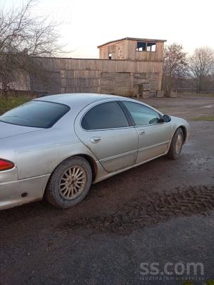Pelēks Chrysler LHS 2000 Dobele, ar dzinēja tilpumu 3.50 L un nobraukumu 277 tūkst. km par 1550 €, foto 4 vietnē AUTOMOTO.COM.LV