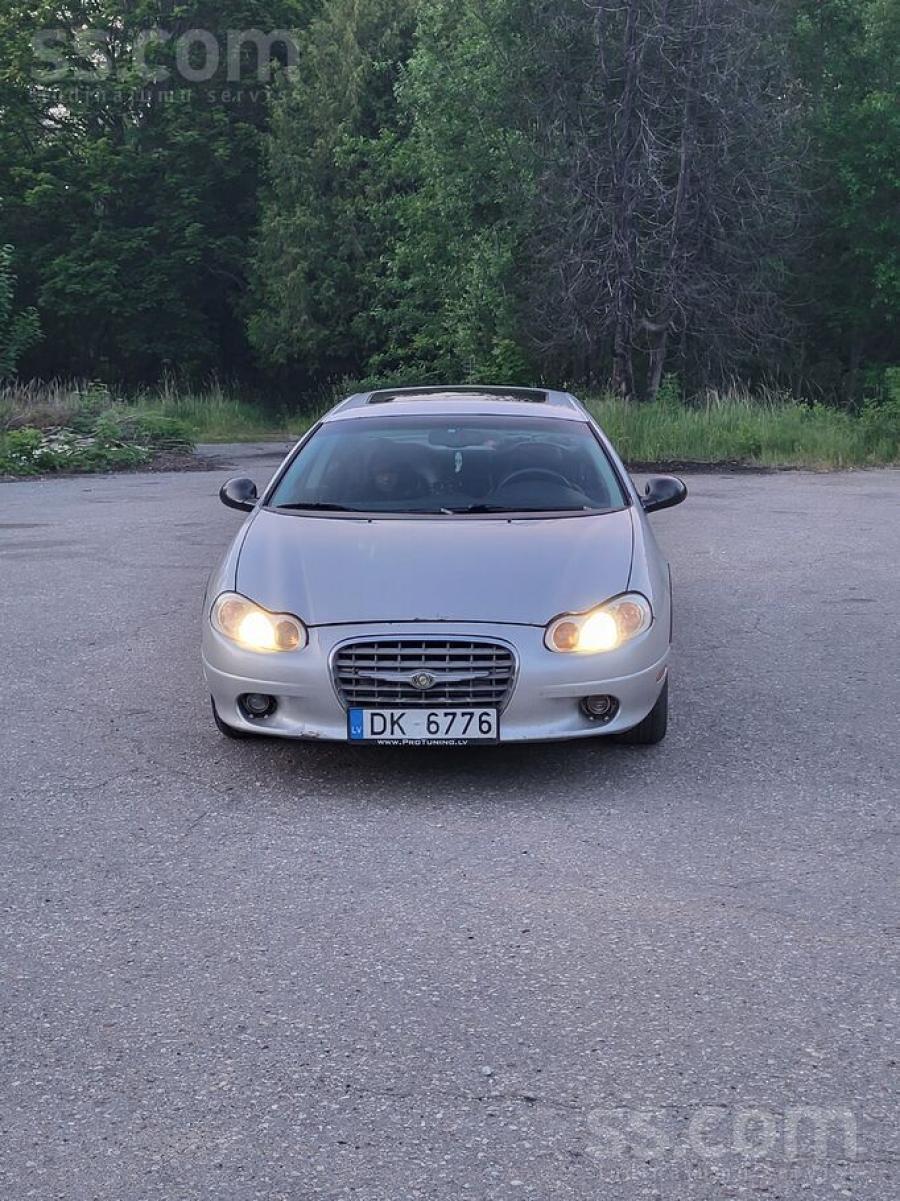 Pelēks Chrysler LHS 2001 Jūrmala, ar dzinēja tilpumu 3.50 L un nobraukumu 456 tūkst. km par 850 €, foto 5 vietnē AUTOMOTO.COM.LV