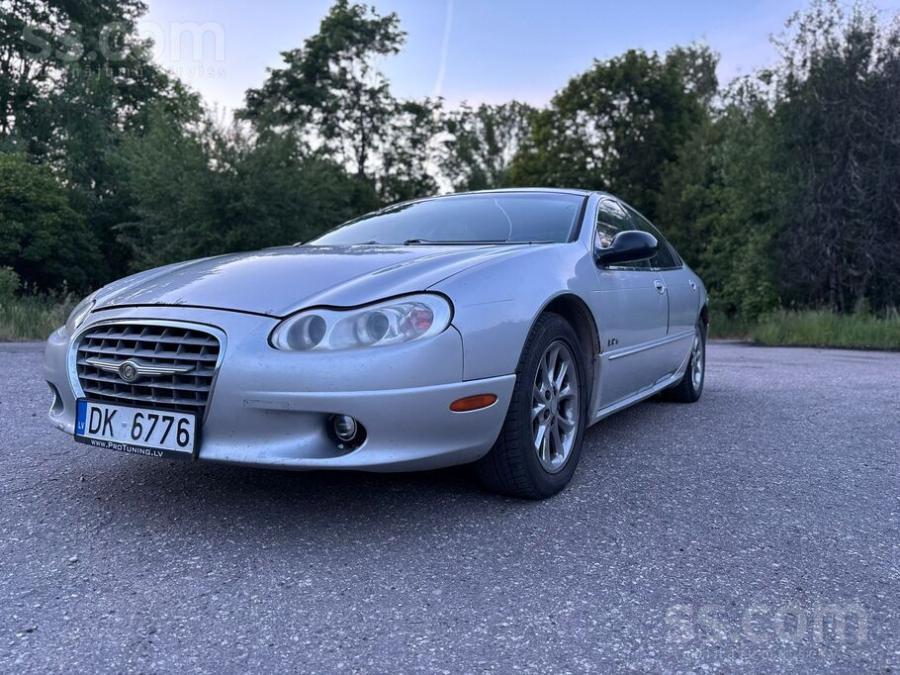 Chrysler LHS 2001 in Jurmala, with an engine capacity of 3.50 L and mileage of 450 thousand km for 1200 €, photo 6 on AUTOMOTO.COM.LV