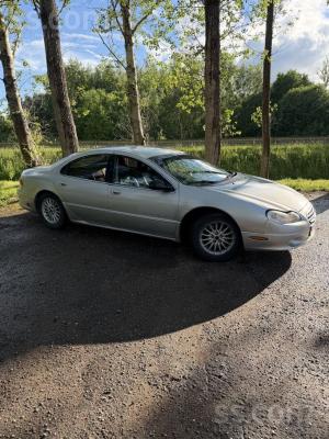 Chrysler LHS 2001 in Ventspils, with an engine capacity of 3.50 L and mileage of 278 thousand km for 1150 €, photo 5 on AUTOMOTO.COM.LV