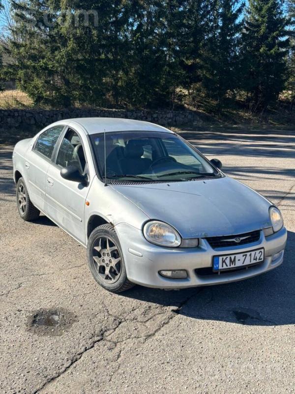 Pelēks Chrysler Neon 2000 Talsi, ar dzinēja tilpumu 2.00 L un nobraukumu 183 tūkst. km par 450 €, foto 1 vietnē AUTOMOTO.COM.LV