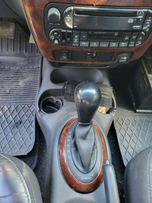 Sarkans Chrysler Neon 2004 Kauņa, ar dzinēja tilpumu 2.00 L un nobraukumu 113 tūkst. km par 600 €, foto 4 vietnē AUTOMOTO.COM.LV