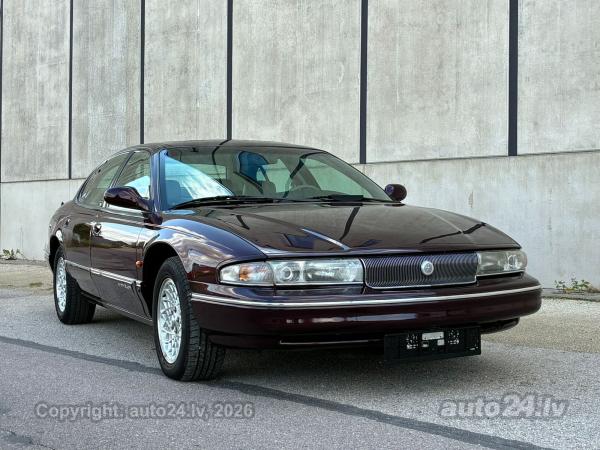 Sarkans Chrysler new-yorker 1997 Tartu, ar dzinēja tilpumu 3.50 L un nobraukumu 135 tūkst. km par 15000 €, foto 1 vietnē AUTOMOTO.COM.LV