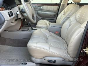 Sarkans Chrysler new-yorker 1997 Tartu, ar dzinēja tilpumu 3.50 L un nobraukumu 135 tūkst. km par 15000 €, foto 8 vietnē AUTOMOTO.COM.LV