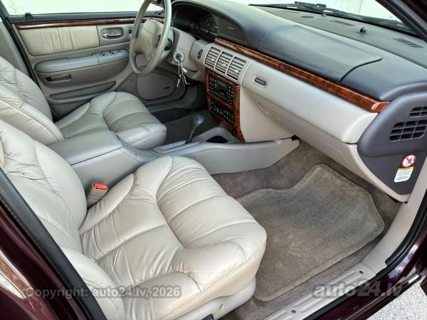 Sarkans Chrysler new-yorker 1997 Tartu, ar dzinēja tilpumu 3.50 L un nobraukumu 135 tūkst. km par 15000 €, foto 11 vietnē AUTOMOTO.COM.LV