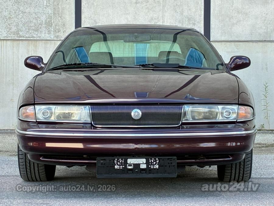 Sarkans Chrysler new-yorker 1997 Tartu, ar dzinēja tilpumu 3.50 L un nobraukumu 135 tūkst. km par 15000 €, foto 20 vietnē AUTOMOTO.COM.LV